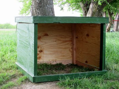 DIY Mobile Sheep Shelter - Countryside